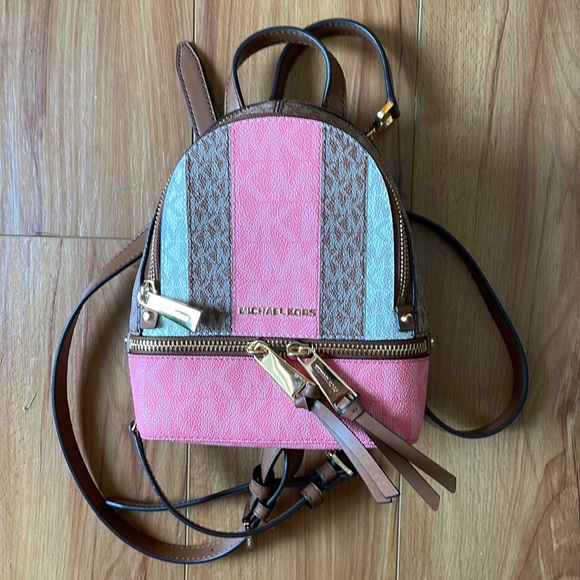 MICHAEL Michael Kors | Bags | Michael Kors Rhea Zip Convertible Mini ...